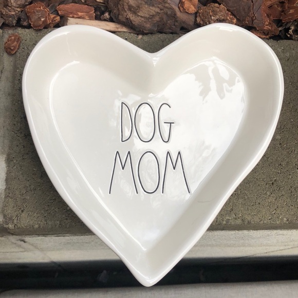 Rae Dunn | Other | Rae Dunn Dog Mom Heart Shaped Deep Dish | Poshmark